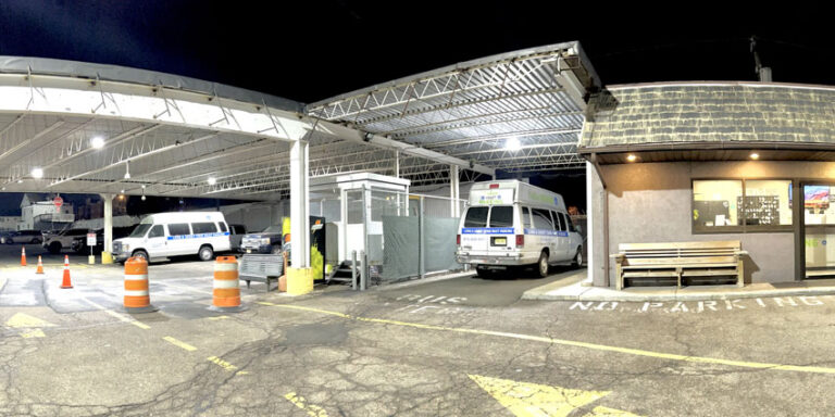 Family Owned EWR Parking Lot | Value Parking
